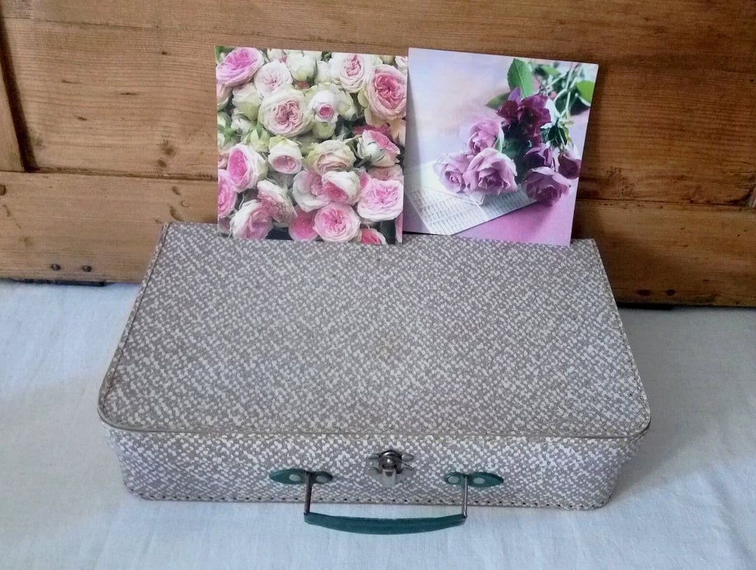 Small Vintage Suitcase From the 1970s / Antique Suitcase / Vintage ...