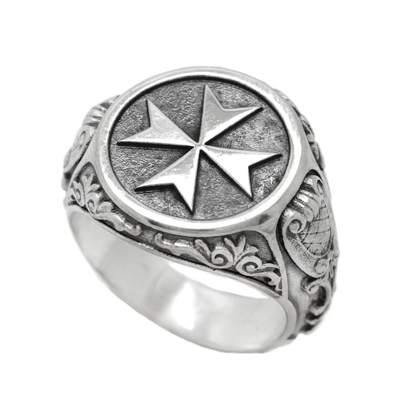 Maltese Cross Ring - Etsy