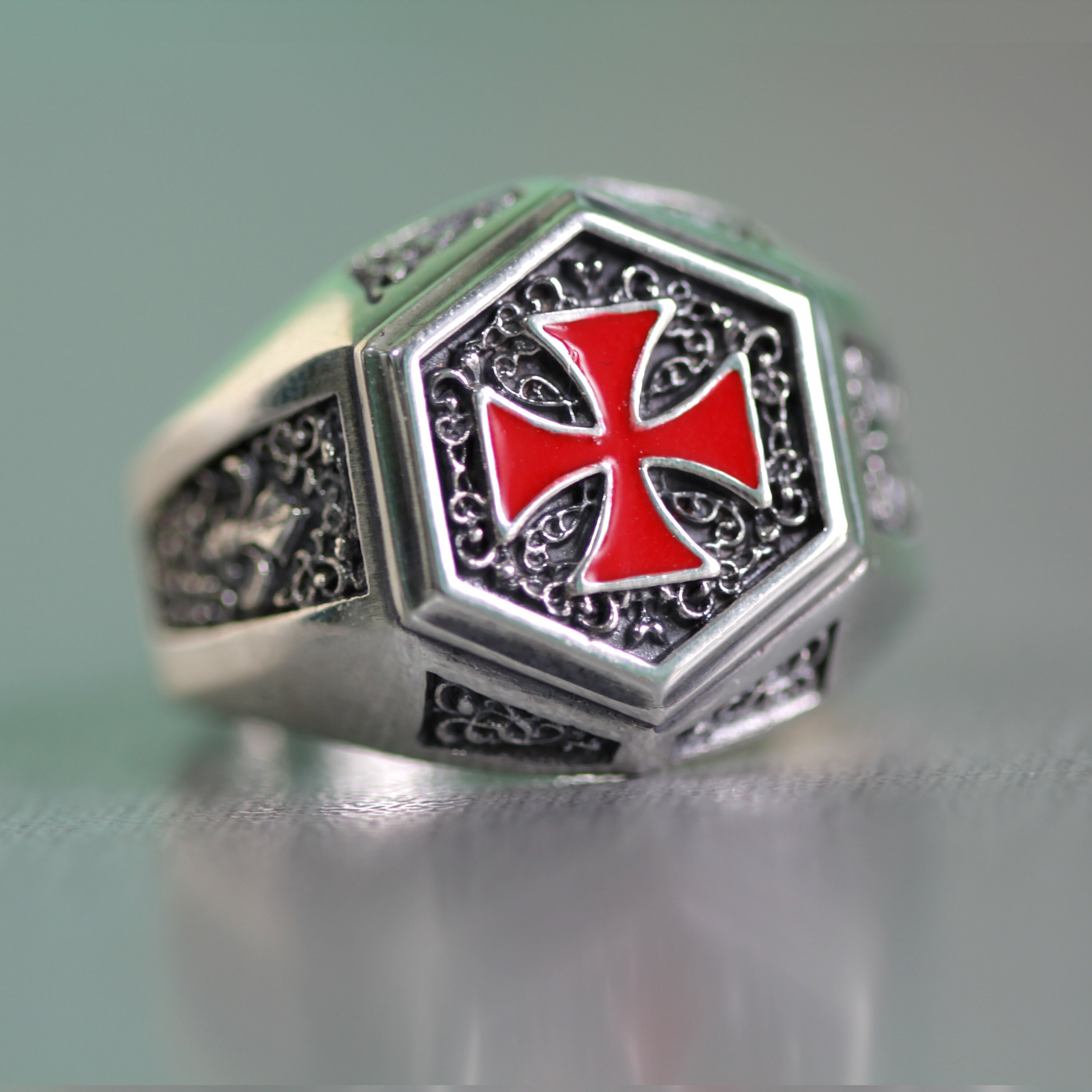 Knights Templar Ring, The Order of Solomon Temple Signet with Cross Red ...
