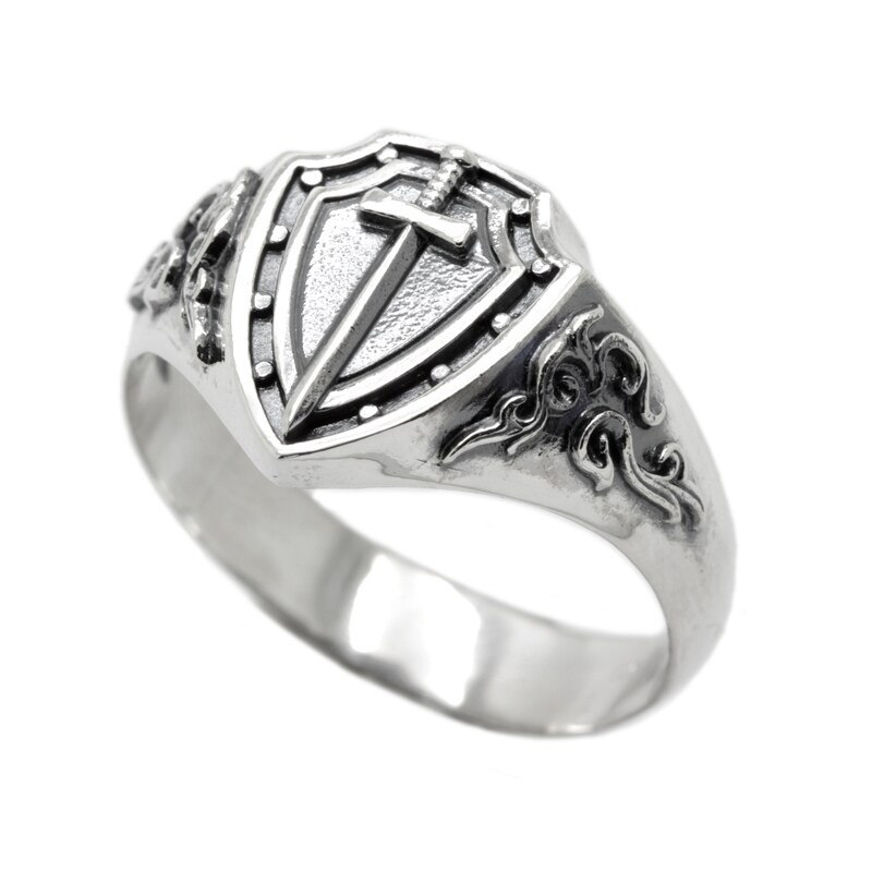 Shield Ring - Etsy