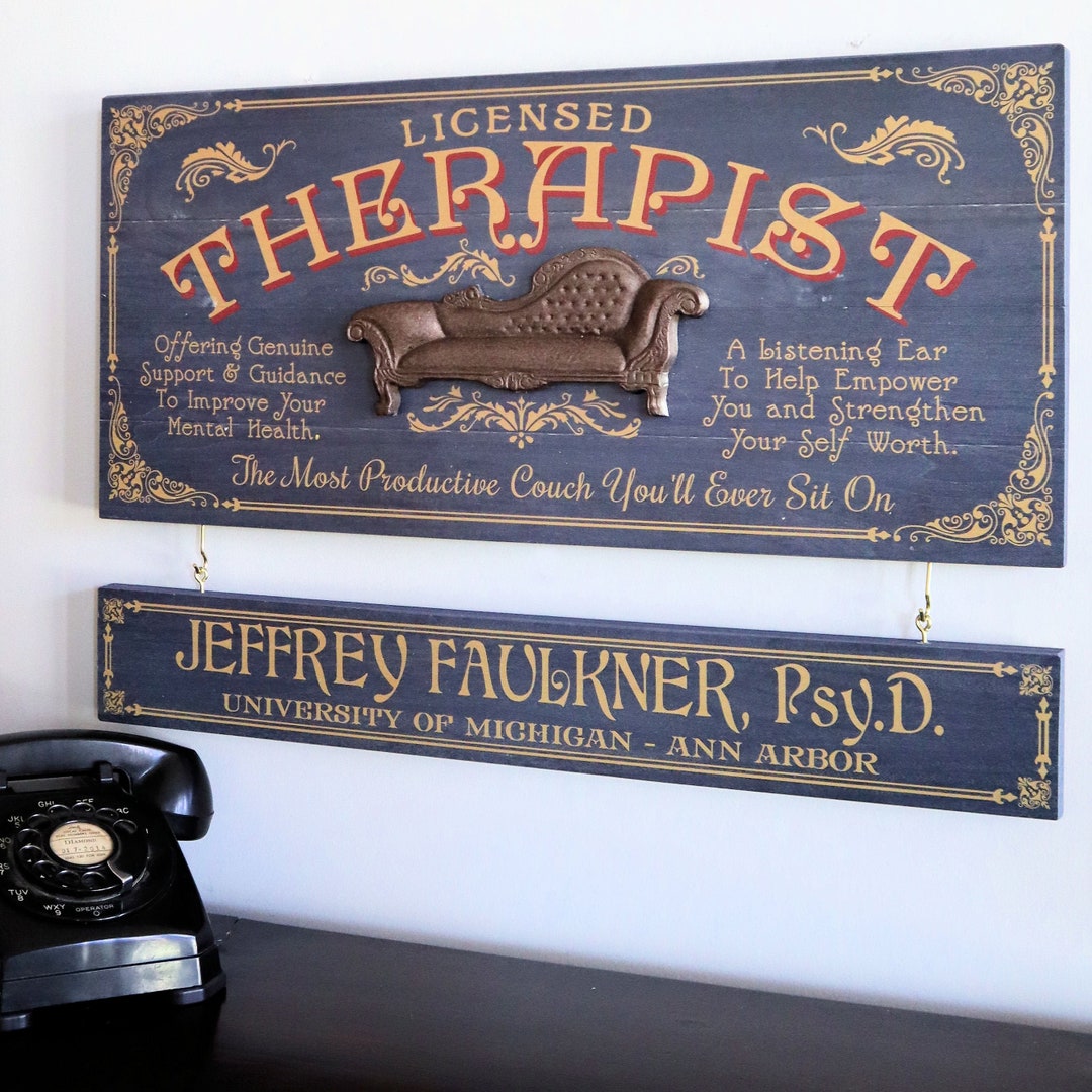 Therapist Wood Sign With Optional Personalization - Etsy