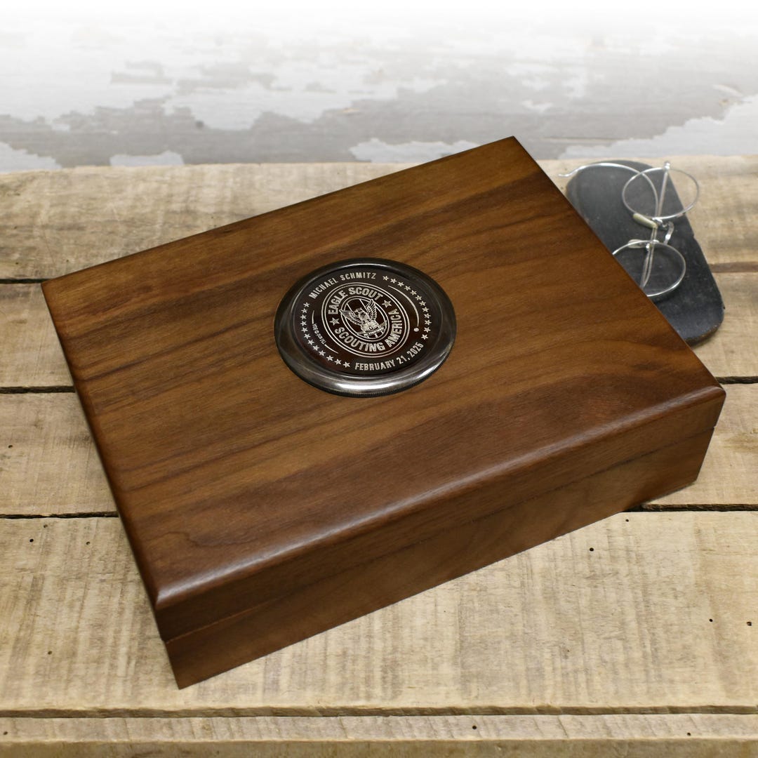 Eagle Scout Keepsake Box With Personalized Medallion — Officially ...