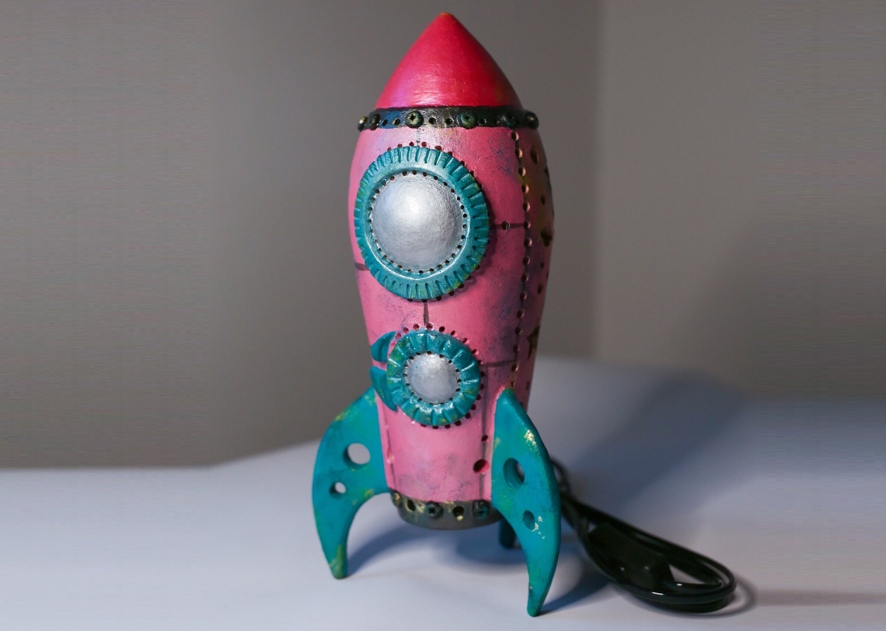 Felix 50s Style Pink Ceramic Rocket Light Sculpture. Perfect - Etsy