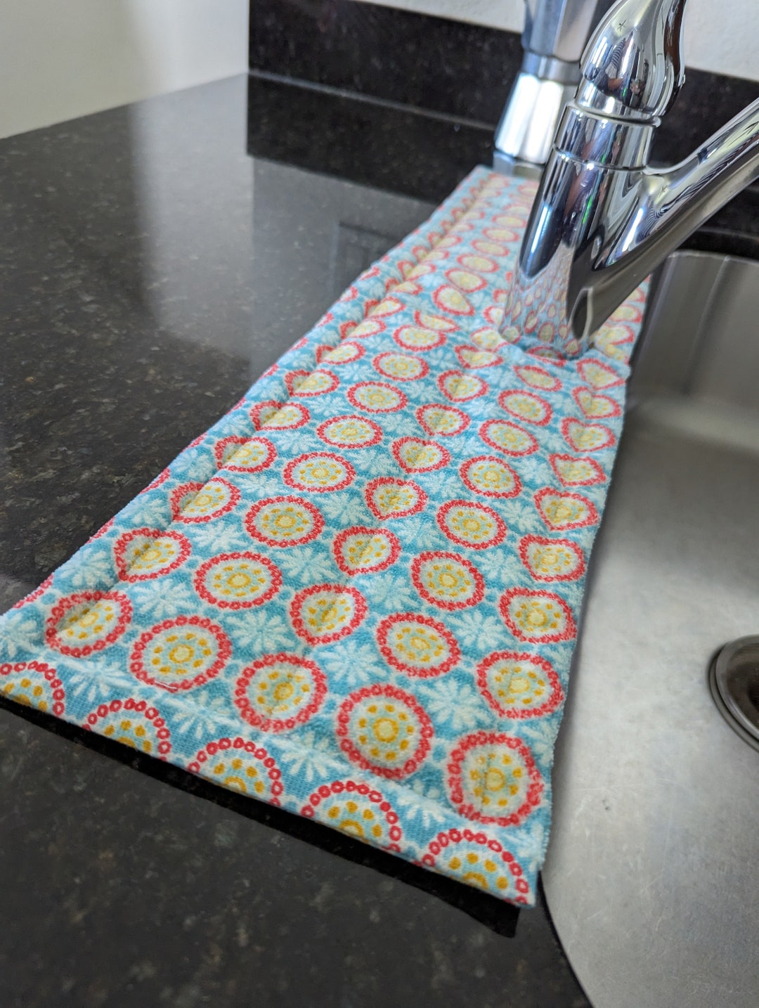 Drip Catcher/sink Drying/splash Mat - Circles and Flowers - About 26 by ...