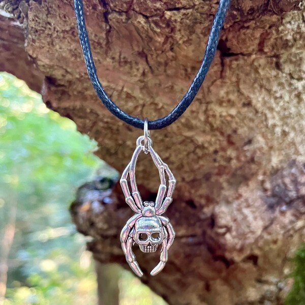 Spider Totem - Etsy