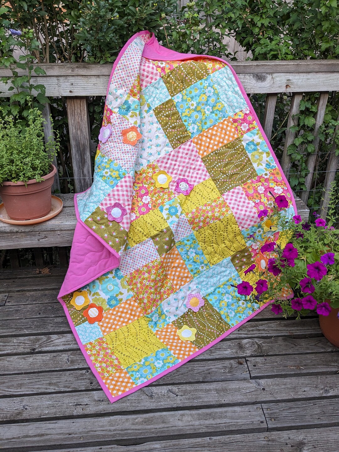 Flower Power Baby Quilt, Handmade Flower Quilt, Toddler Quilt - Etsy