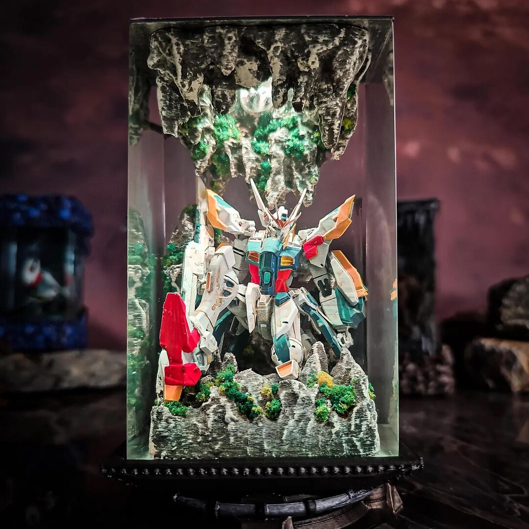 ZGMF-X20A Strike Freedom Gundam Epoxy Resin, Gundam in Deep Cave Resin ...