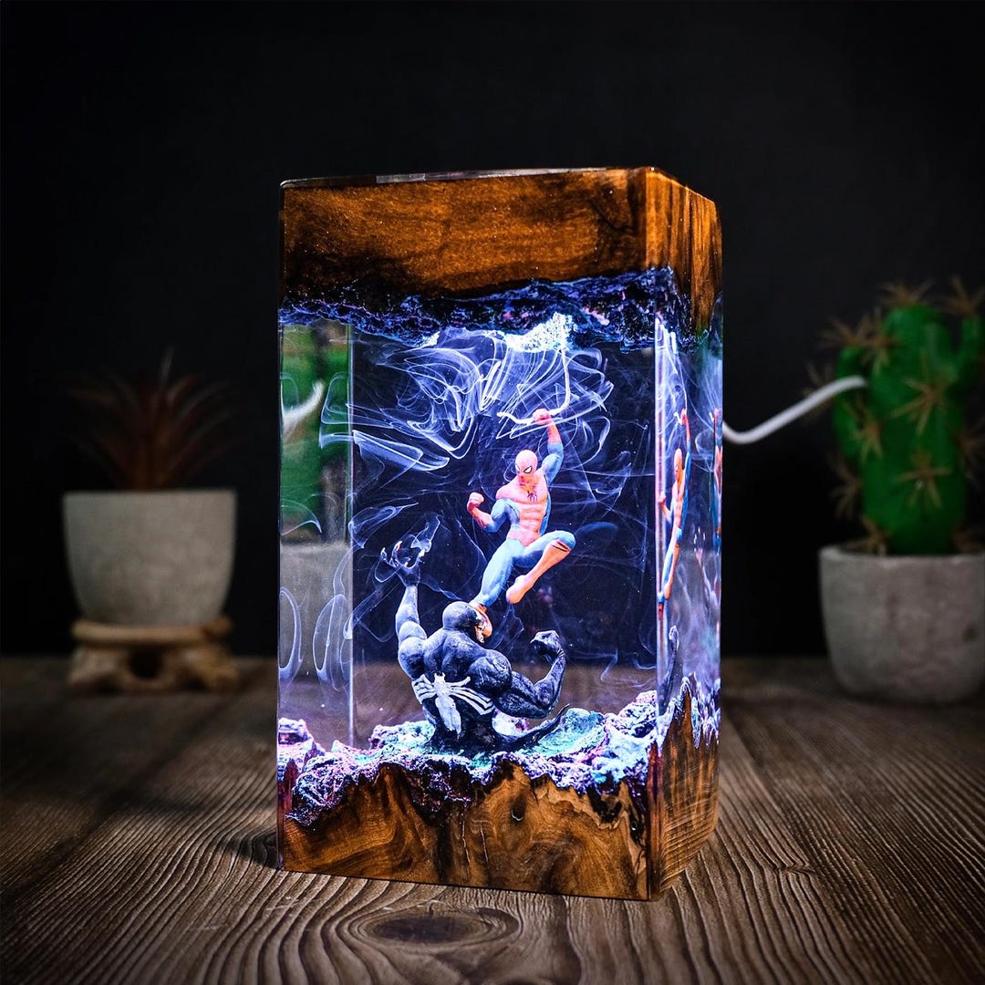 AFZ Spider Man Vs Venom Mar.ve.l Universe Resin Lamp, Led Movie Night ...