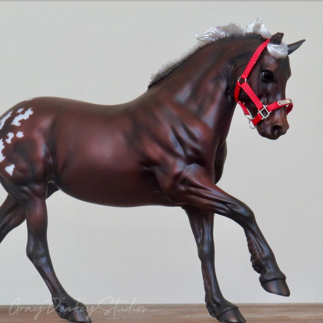 Red Traditional Model Horse Halter W/ Show Plate - 1/9 Scale Model ...