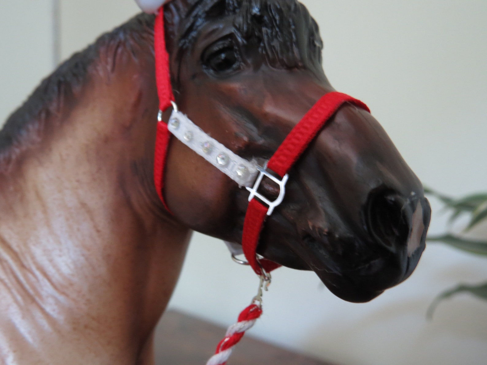 Toadstool Traditional Model Horse Halter and Lead Rope Set Fist 1/9 ...