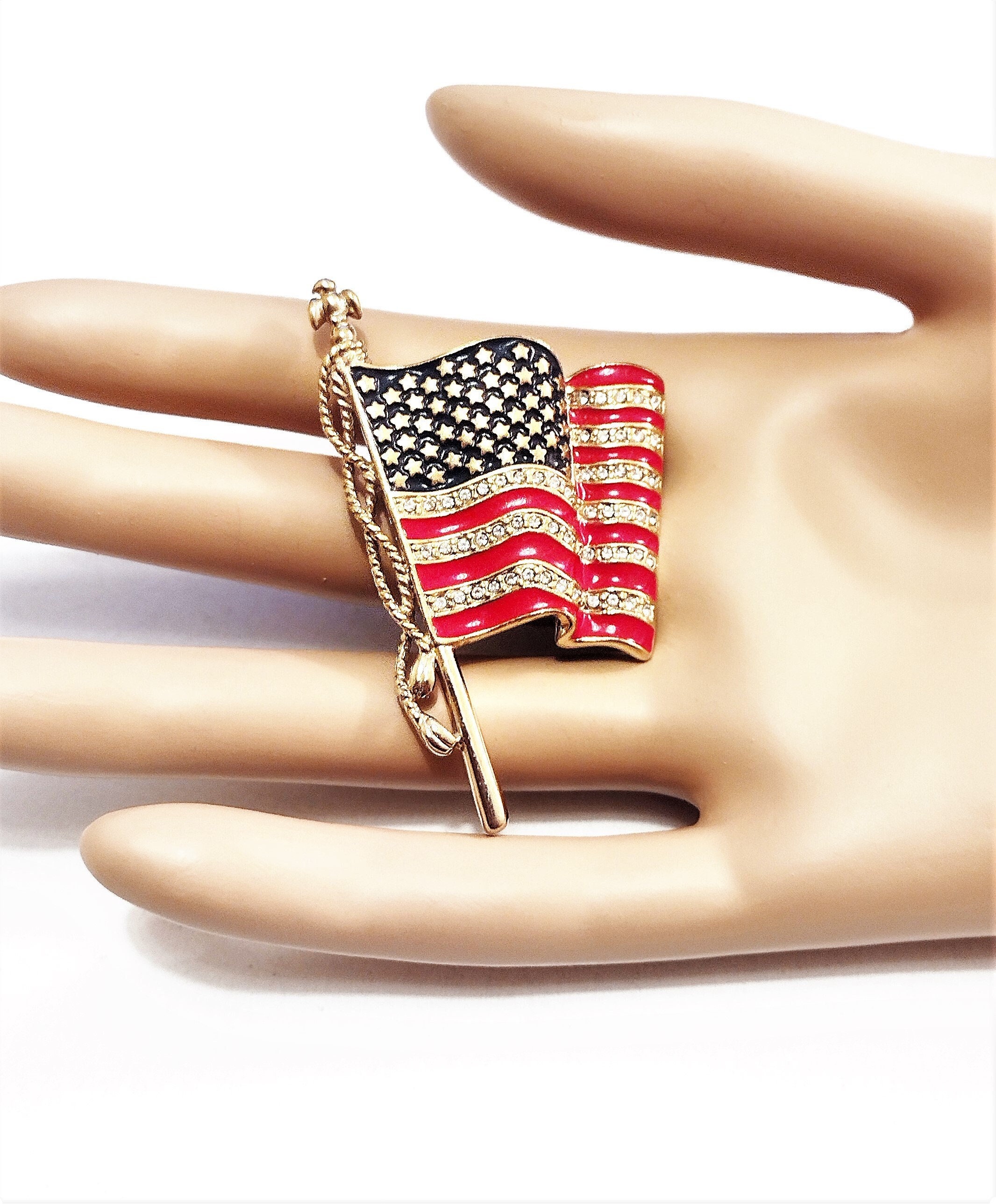 Monet American Flag Pin Brooch Gold Tone Vintage United We - Etsy