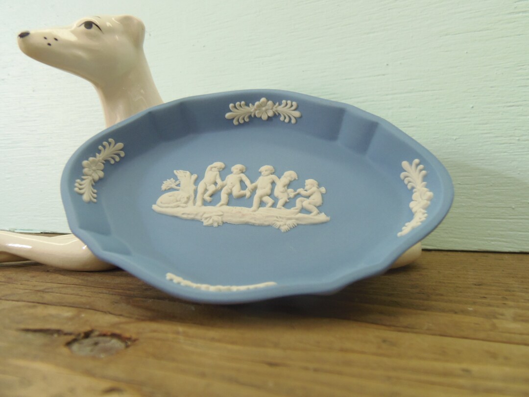 1970's JASPERWARE WEDGWOOD PIN Tray, Ring Storage - Etsy