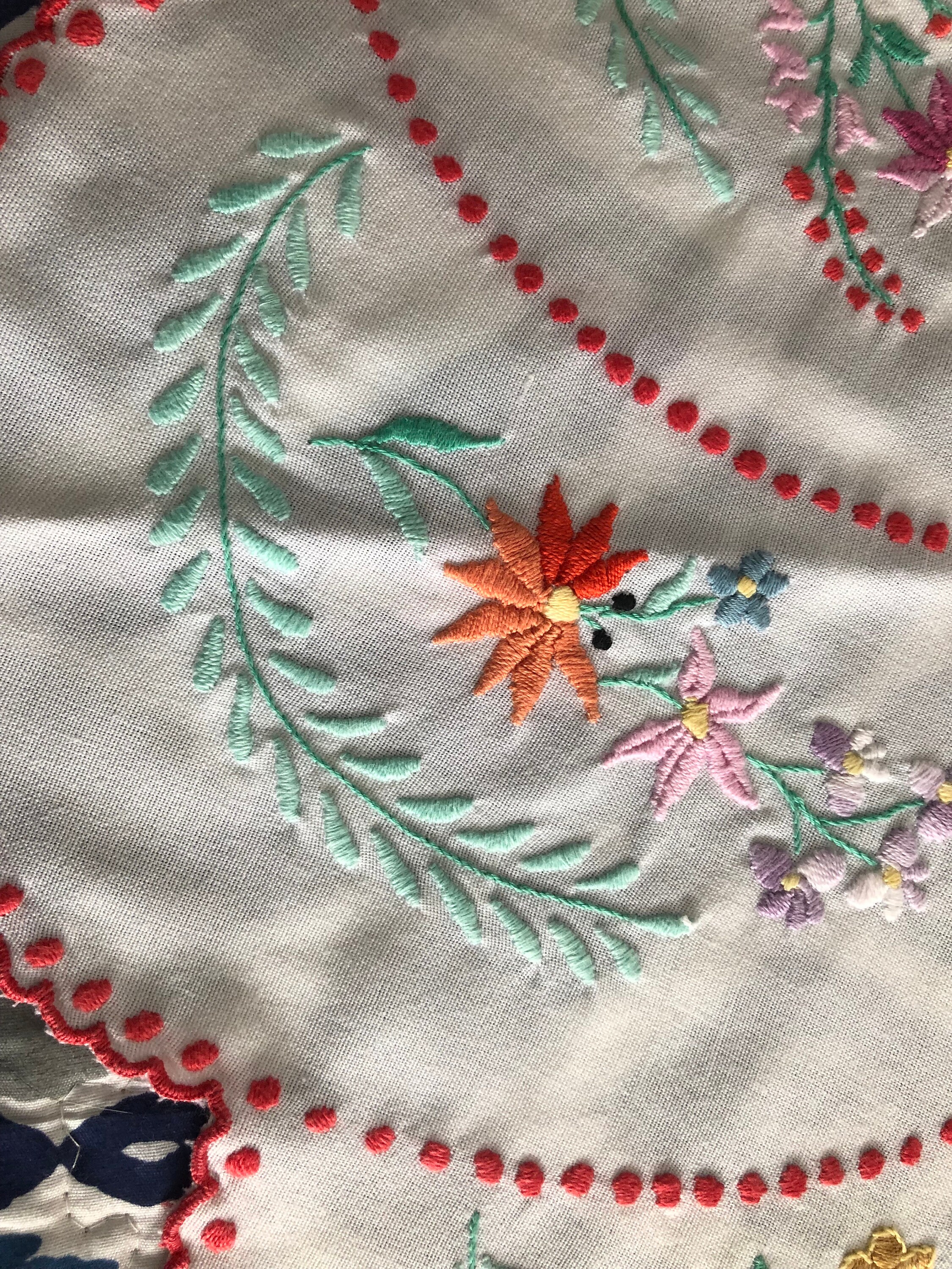 HAND EMBROIDERED Dresser Scarf/ Table Topper | Etsy