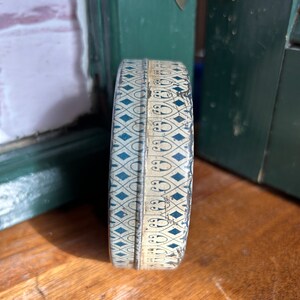 Vintage, RUNDLE'S LINIMENT SALVE, Advertising Tin, Windsor, On, 3.5 ...