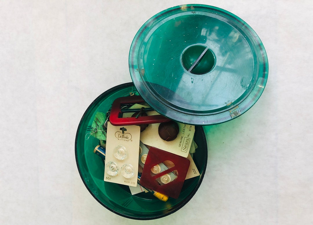 Vintage Sewing Box, Vintage Thread Box, Green Sewing Box, Green Thread ...