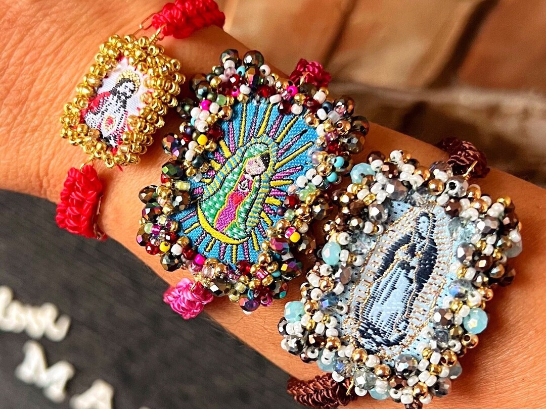 Pulsera ESCAPULARIO Hecha a Mano / Pulsera Religiosa/ Regalo Católico ...