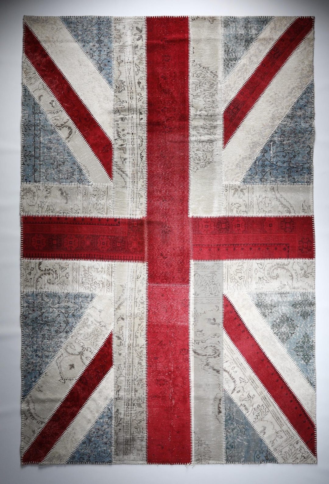 Union Jack Patchwork Rug: Handmade Vintage Carpet Flag (6' 6''x10' 2 ...