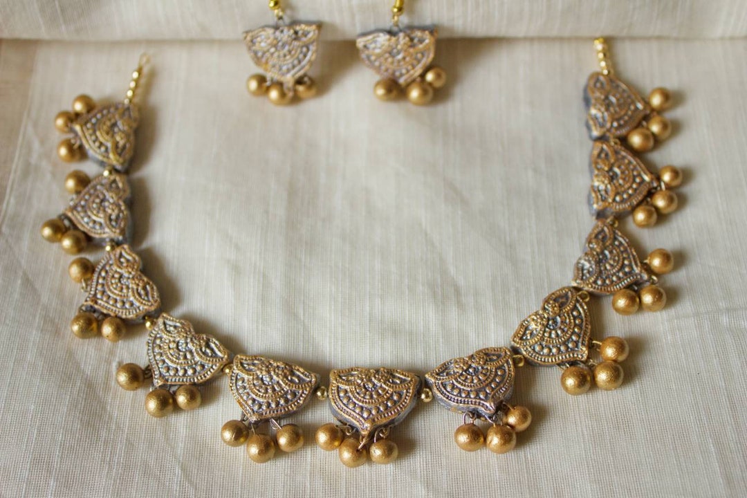Buy Kolka Terracotta Jewelry Set, Gold and Silver Colour Combination ...