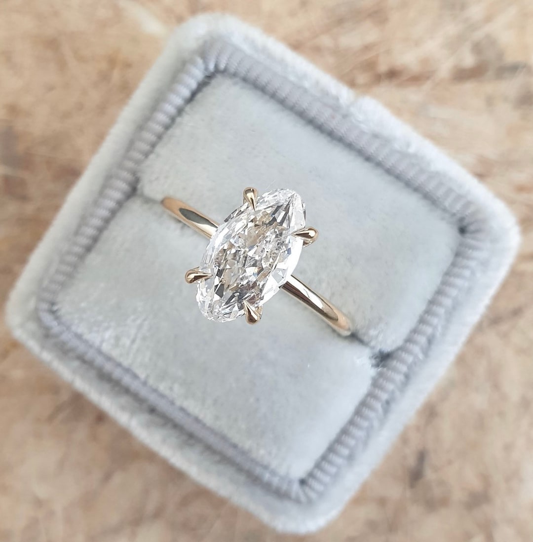 Moval Diamond Engagement Ring 1.25 Carats Oval Diamond Ring - Etsy