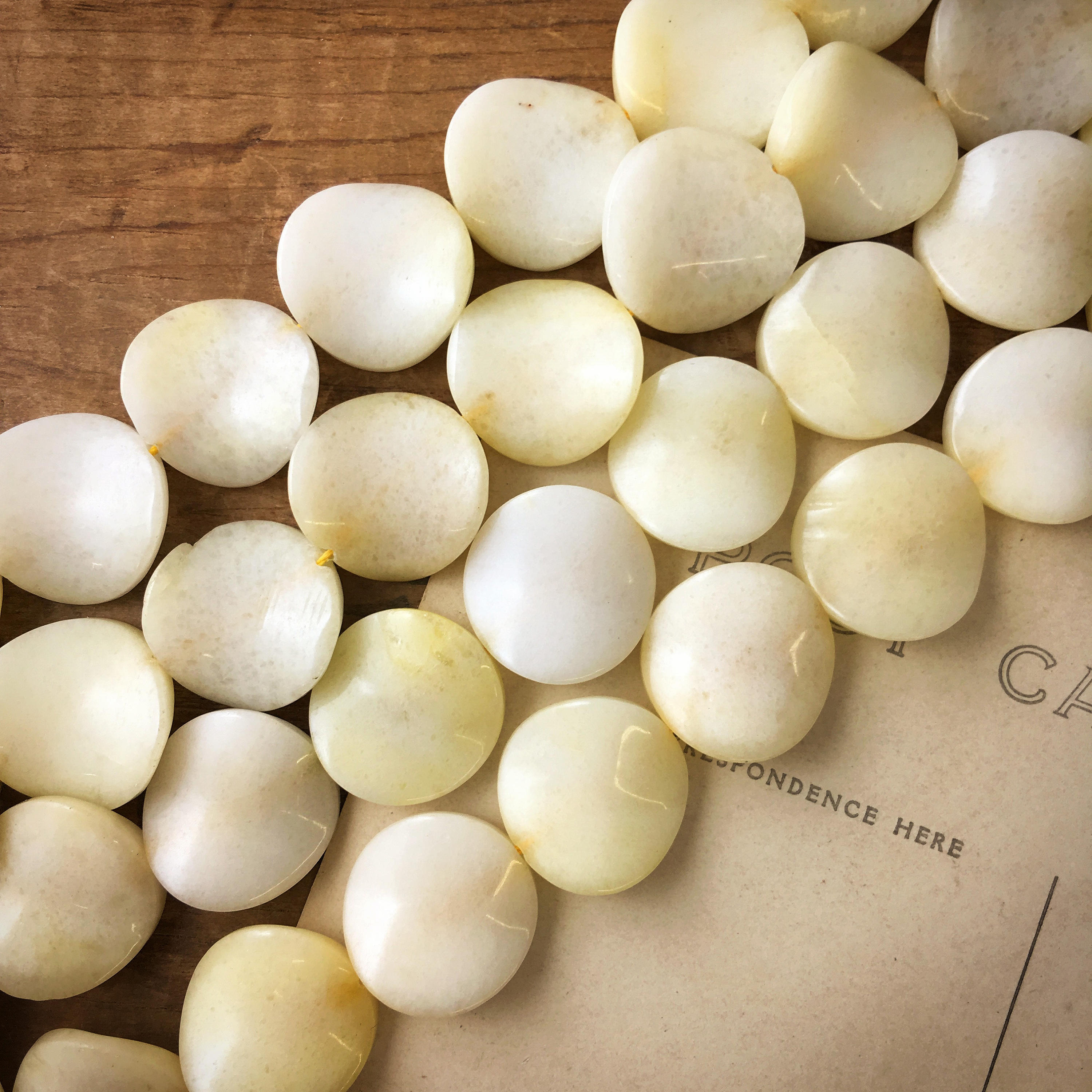 20mm Milk Jade Pale Yellow potato Chip Cut Beads S14 - Etsy