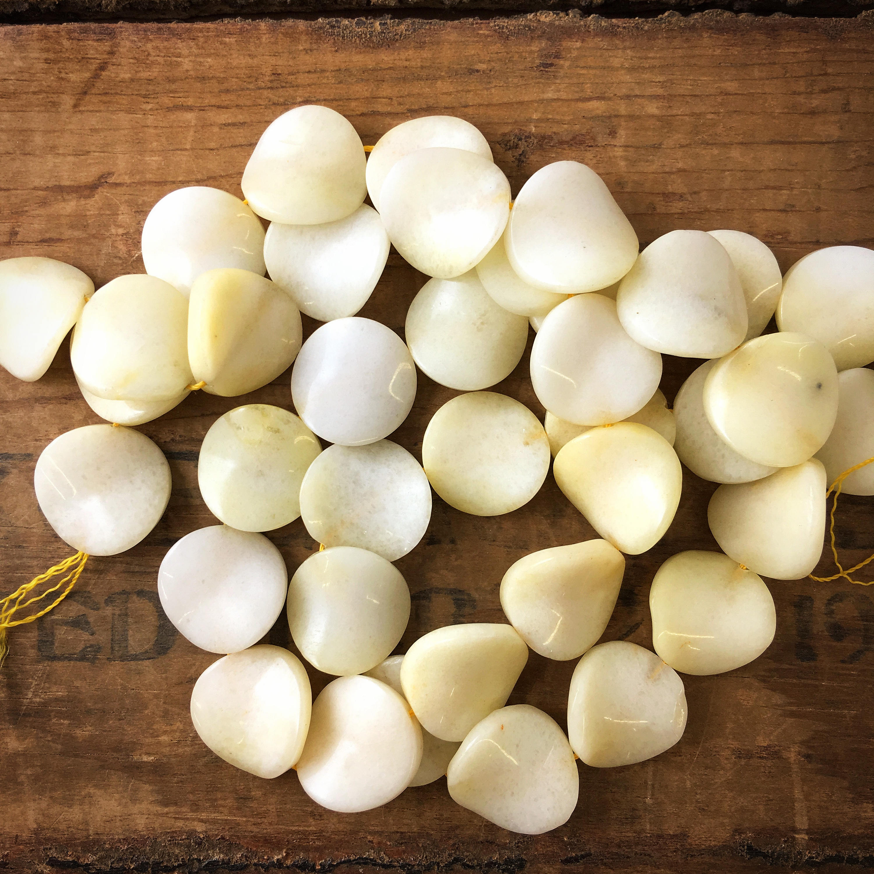20mm Milk Jade Pale Yellow potato Chip Cut Beads S14 - Etsy
