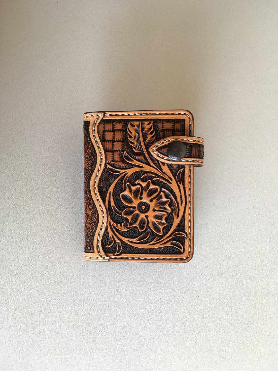 Floral tooled leather credit card holder sheridan | Etsy Floral tooled leather credit card holder sheridan | Etsy