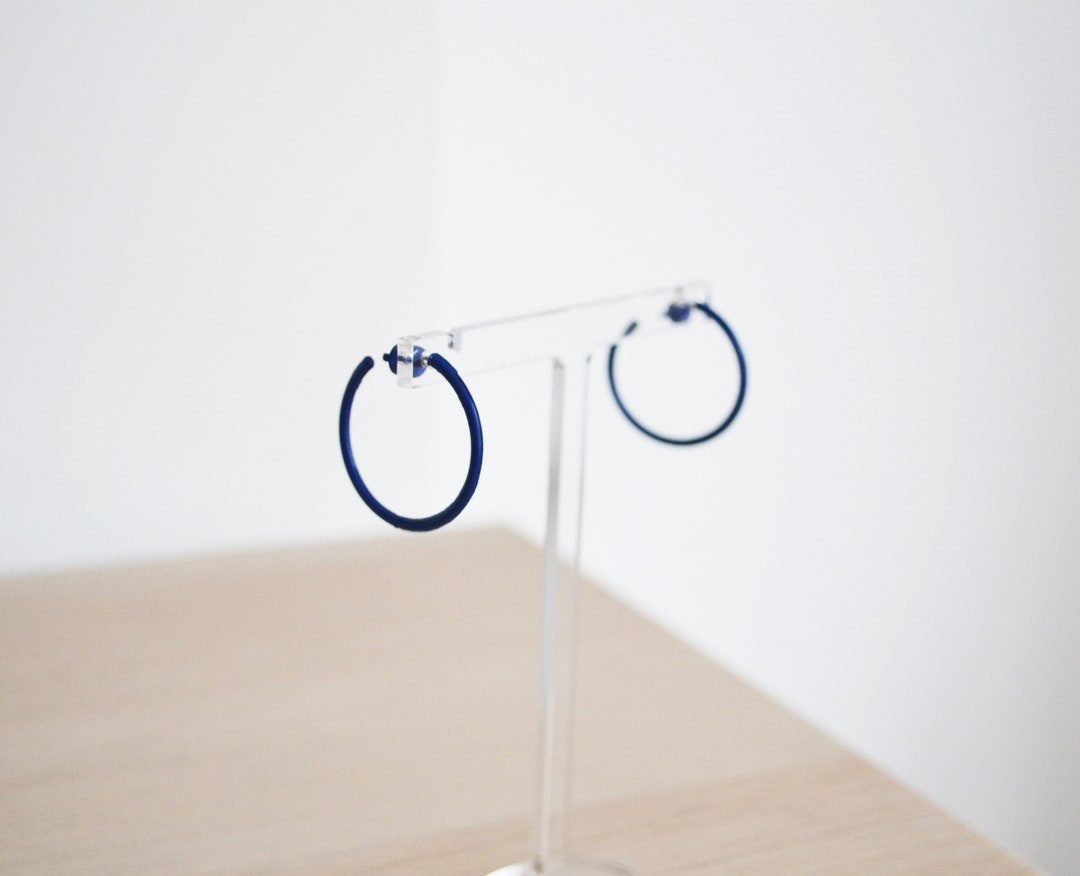 Retro Vintage 80s Dark Blue Round Circle Thin Smooth Plastic Colourful ...