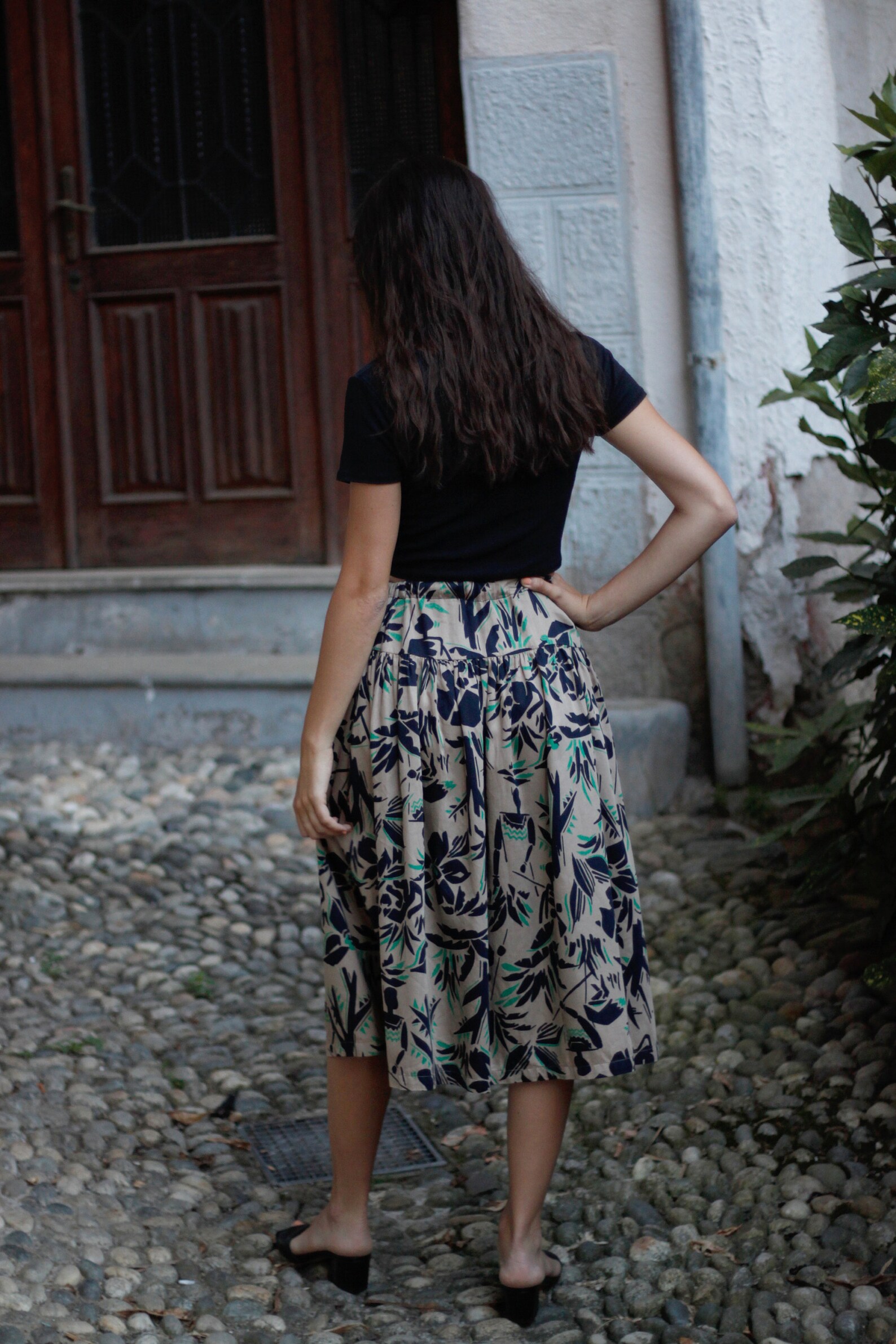 Vintage Circle Skirt / Basque Skirt / Illustrated Pattern / - Etsy