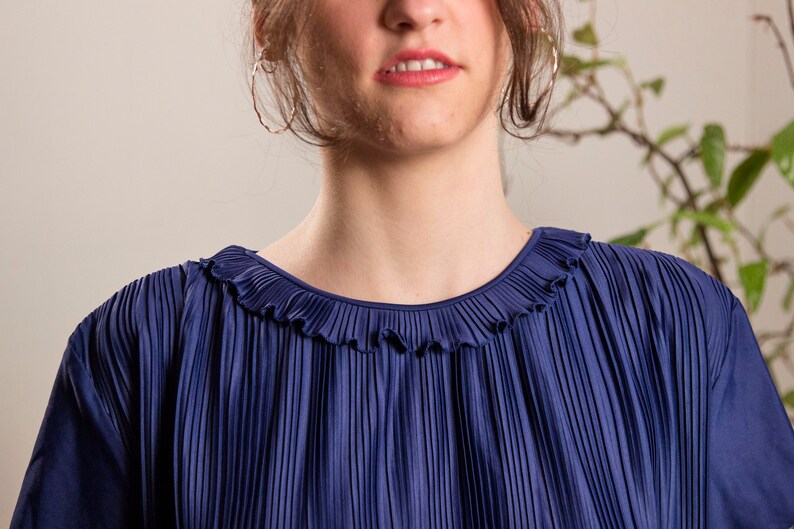 70's Ruffles Pleated Top / Blue / Ruffles Neckline / - Etsy