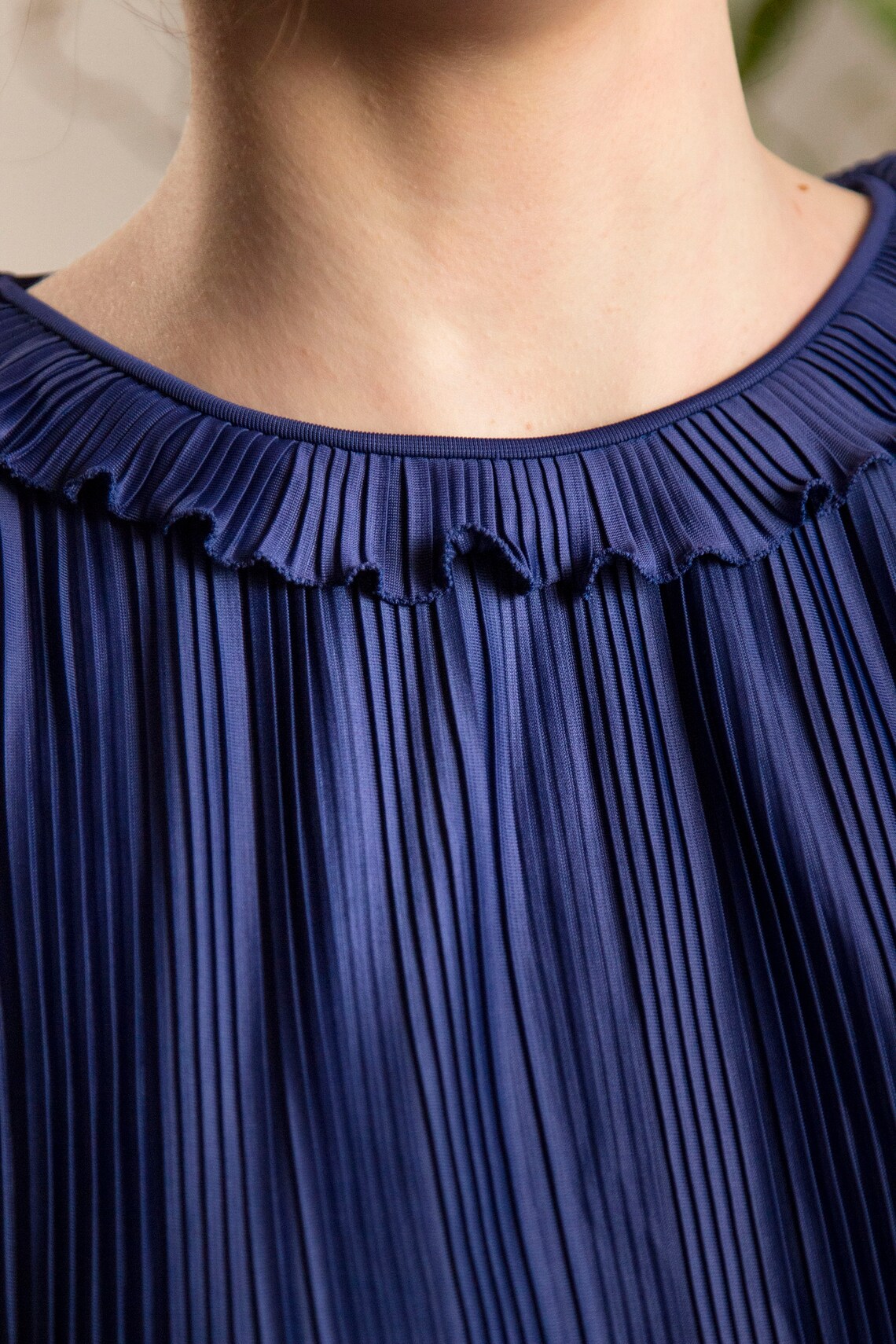 70's Ruffles Pleated Top / Blue / Ruffles Neckline / - Etsy