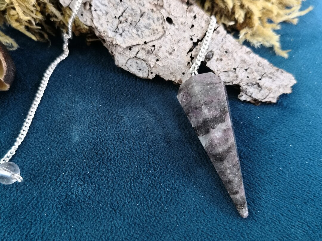 Garnet Pendulum Crystal Stone Divination Dowsing - Etsy