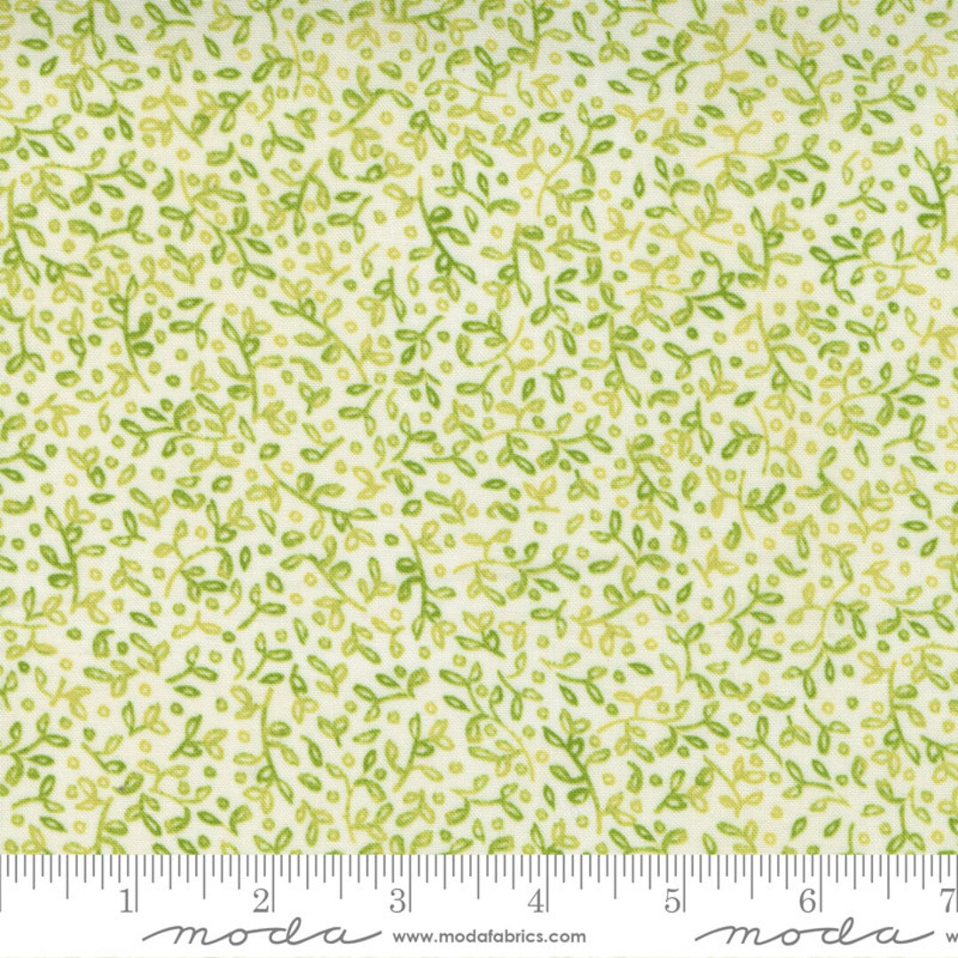 Carolina Lilies Robin Pickens Vines Cream Grass 48704-11 Der Stoff wird ...