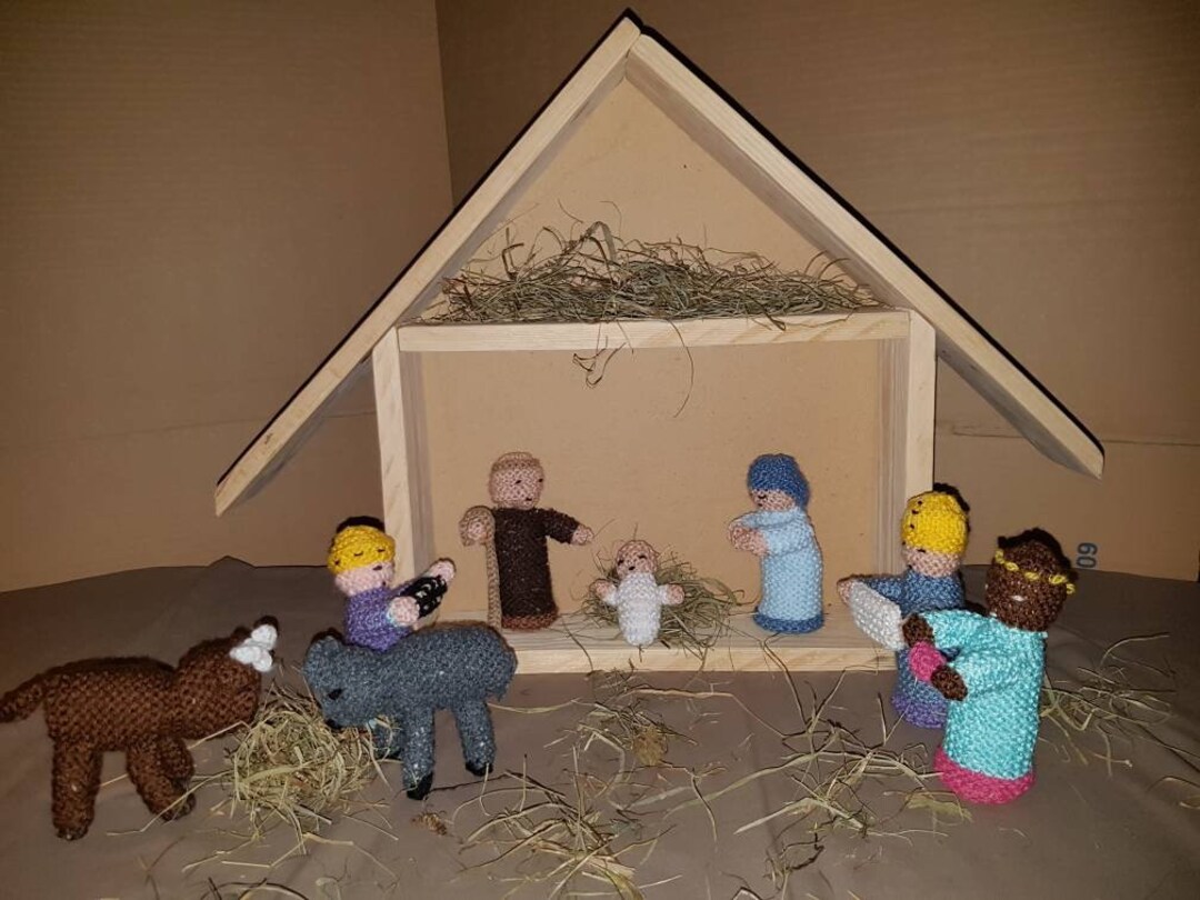 Wooden Nativity Scene, With Knitted Characters, Handmade, Wool ...