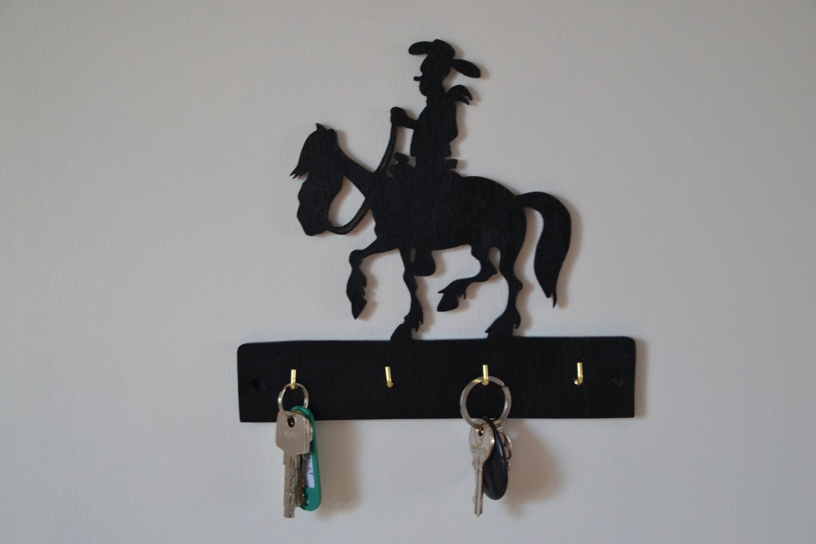 Wooden Wall Key Holder / Cartoon Characters / Tintin / Asterix and ...