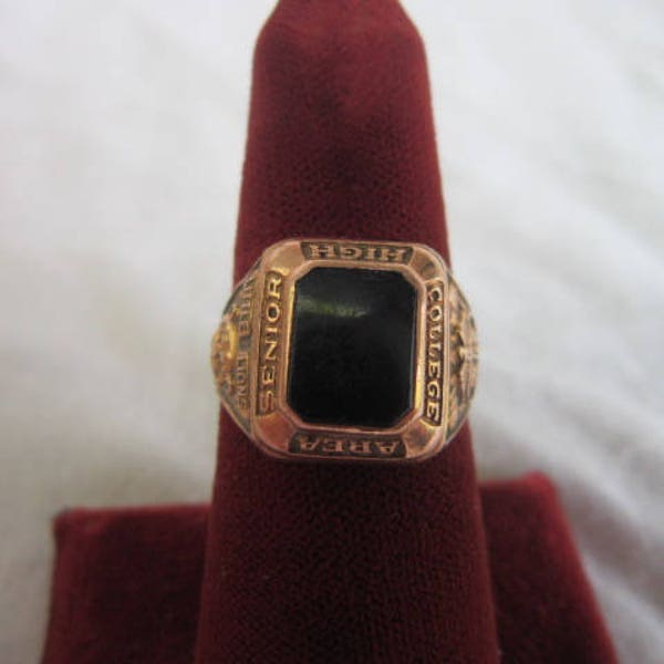 Class Ring - Etsy