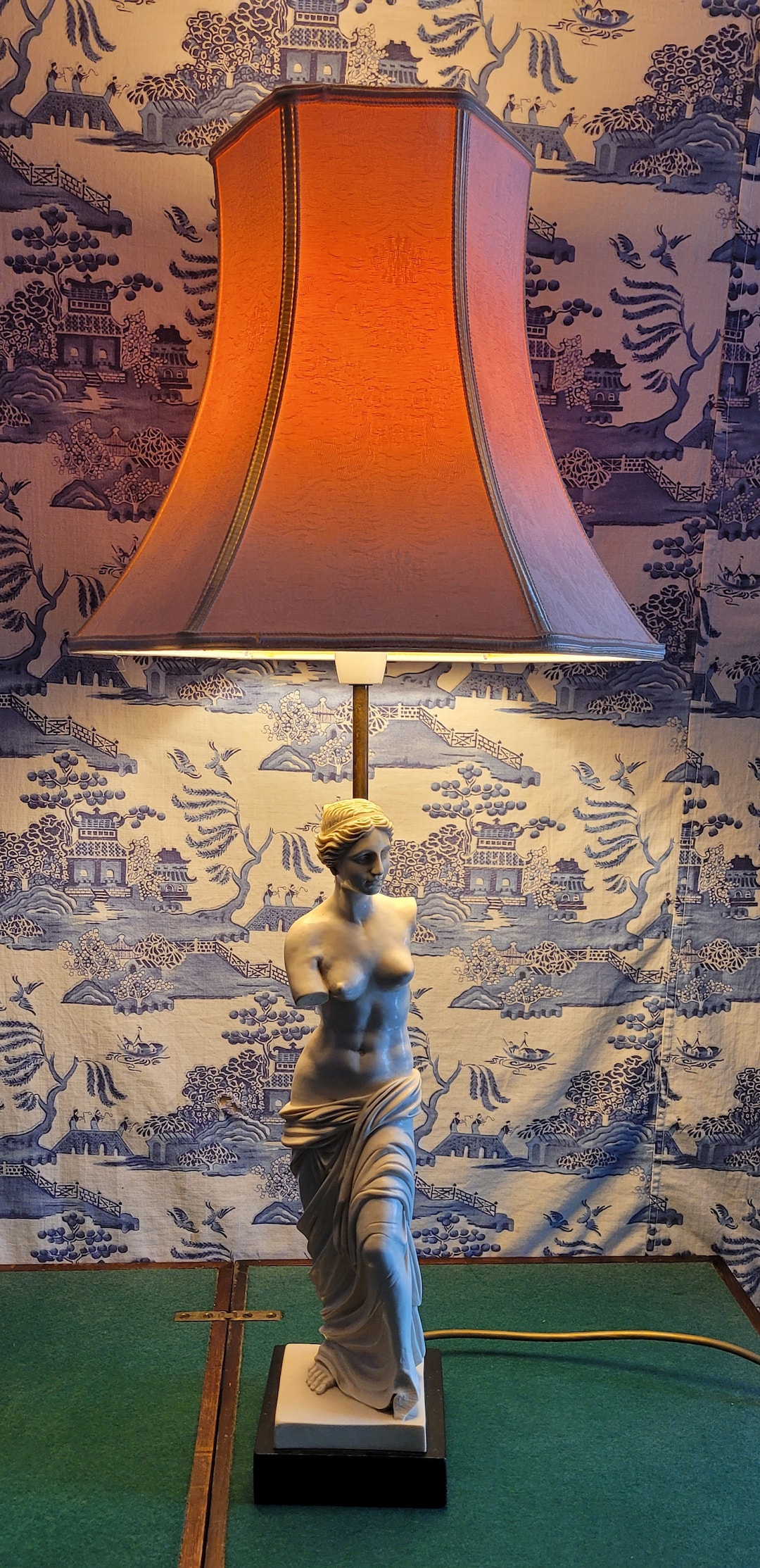 Beautiful Vintage Cast Resin Venus De Milo Table Lamp - Etsy