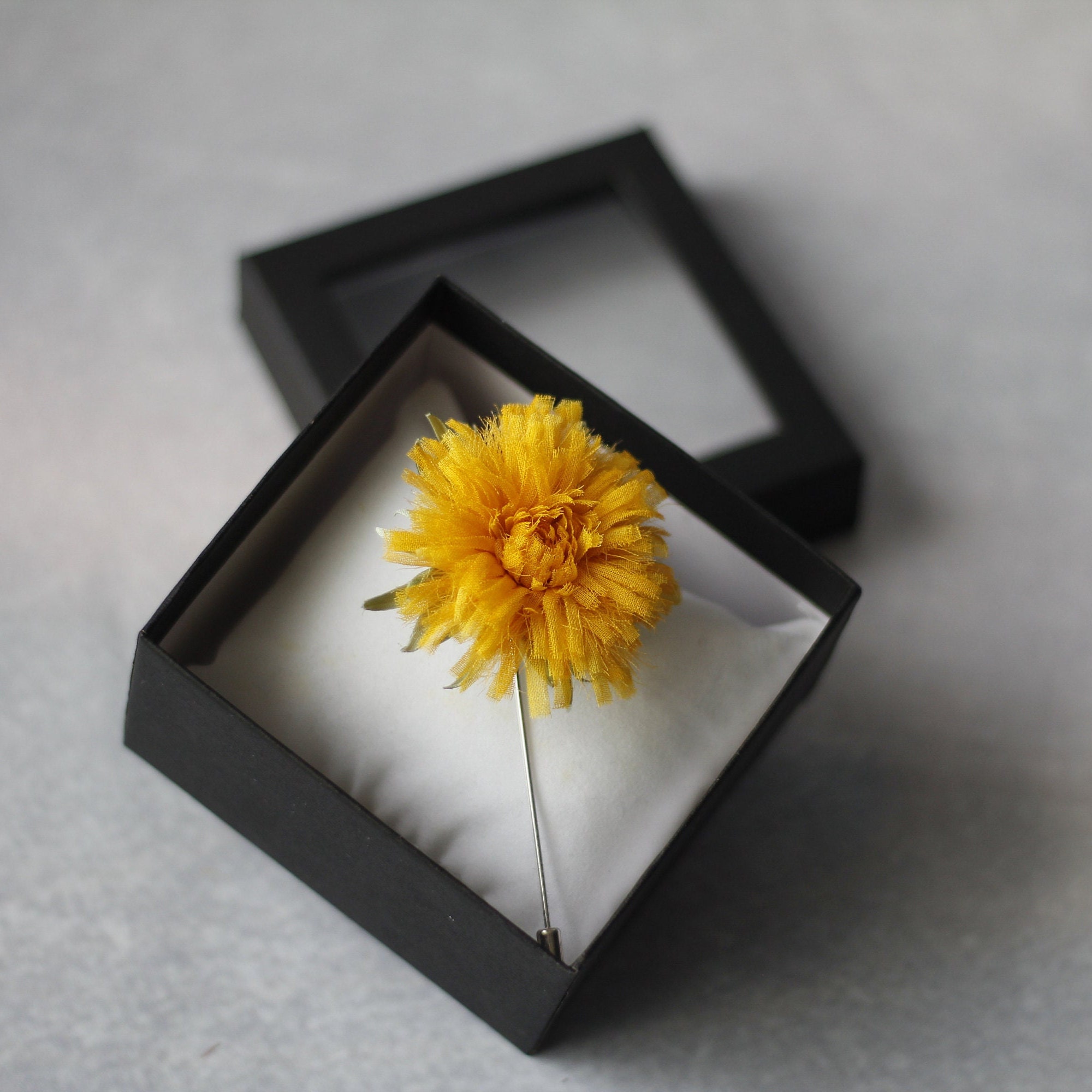 Dandelion Pin Yellow Boutonniere for Men - Etsy