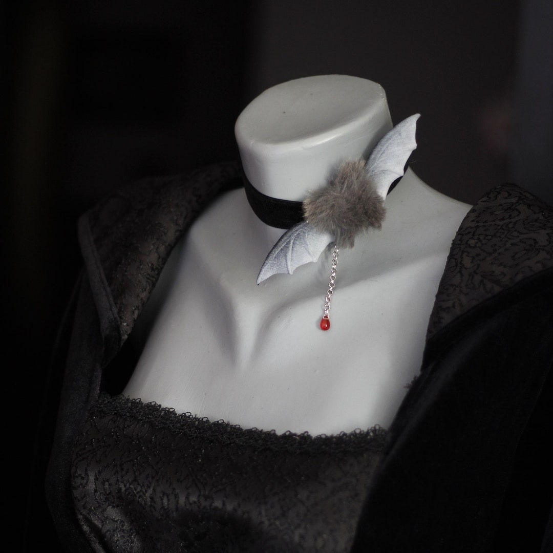 Whimsigoth Jewelry Spooky Sophistication: Velvet and Fur Bat Shaped ...