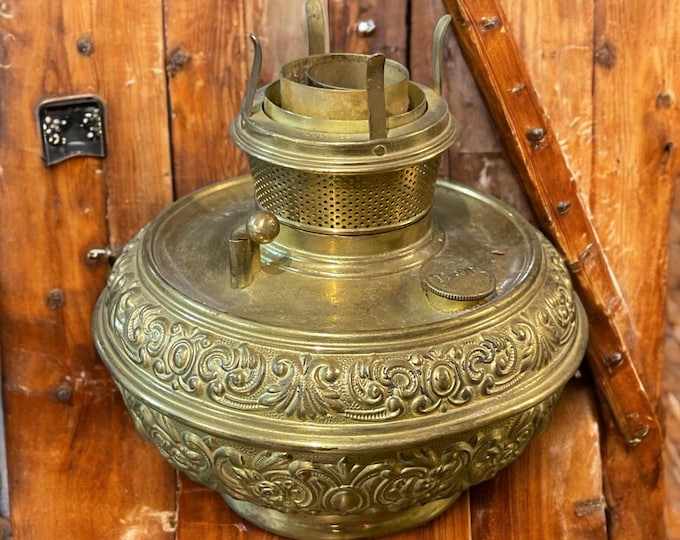 Victorian B&H Oil Lamp - Etsy