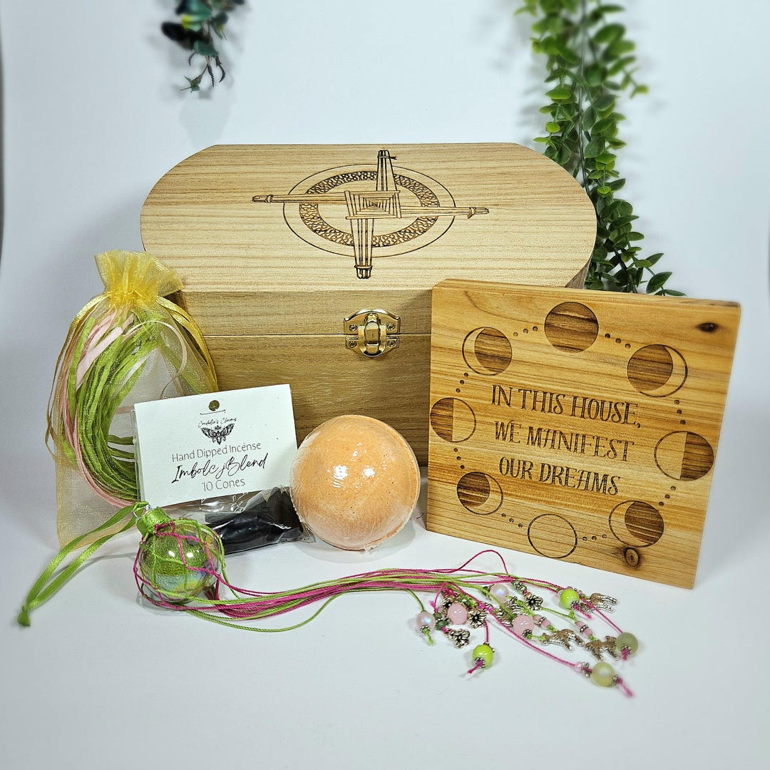 Imbolc Brigid's Cross Ritual Box, Imbolc Candle Kit, Witchy Sabbat ...