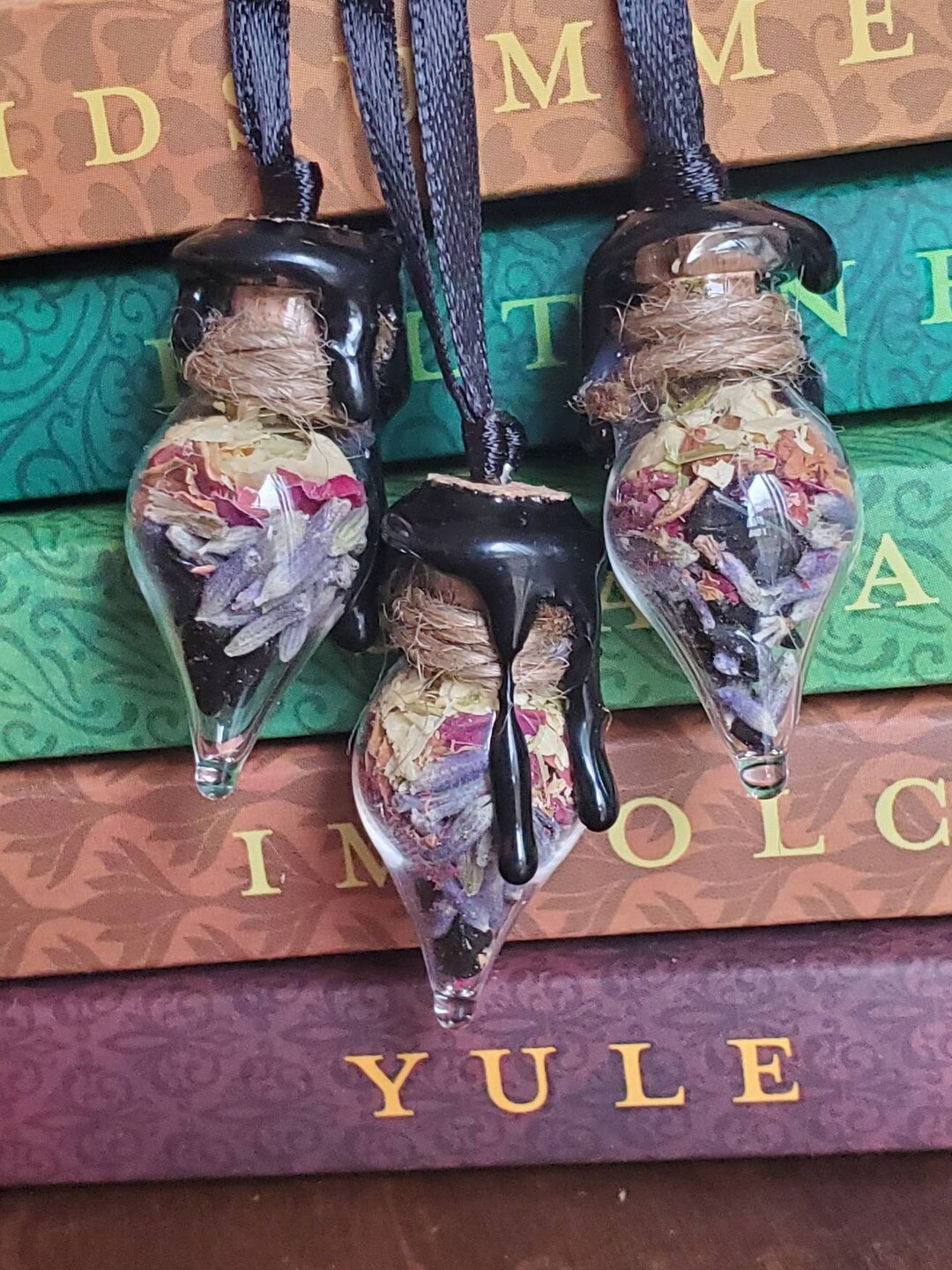 Hanging Spell Bottles, Spell for Dreamwork, Witchy Gifts, for Women ...