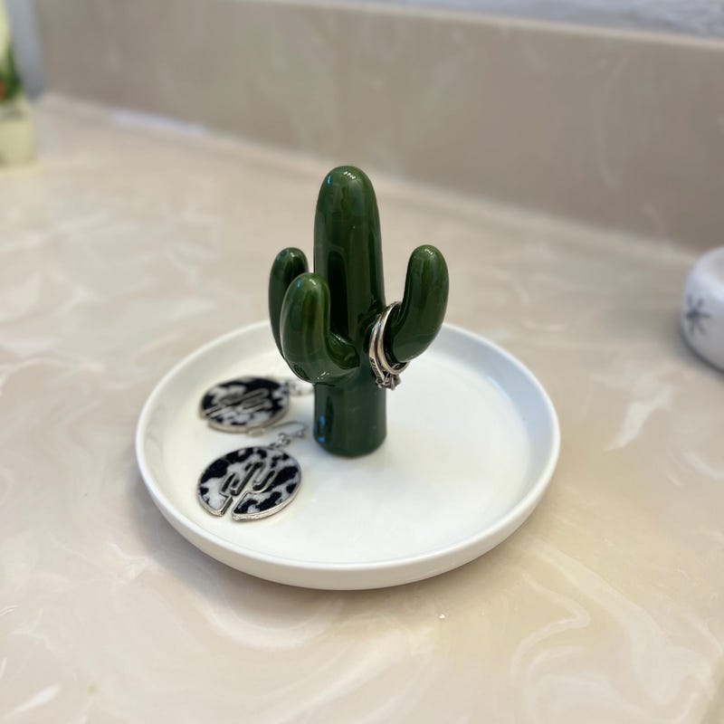 Ceramic Ring Holder - Etsy