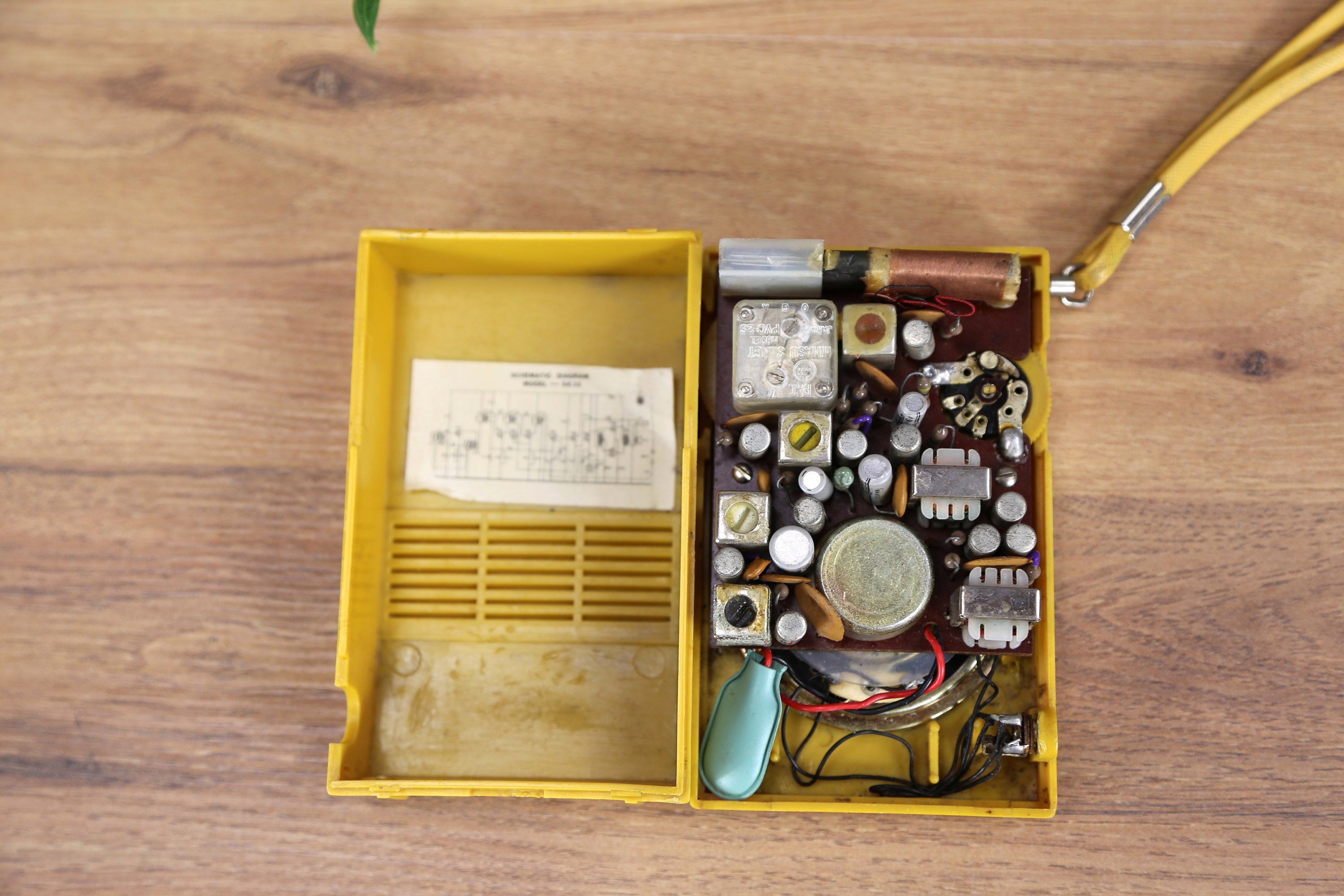 Very Rare Model Lyoyd's Electronics 10 Transistors Tr-10k Radio ...