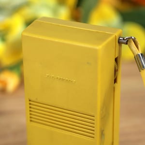 Very Rare Model Lyoyd's Electronics 10 Transistors Tr-10k Radio ...