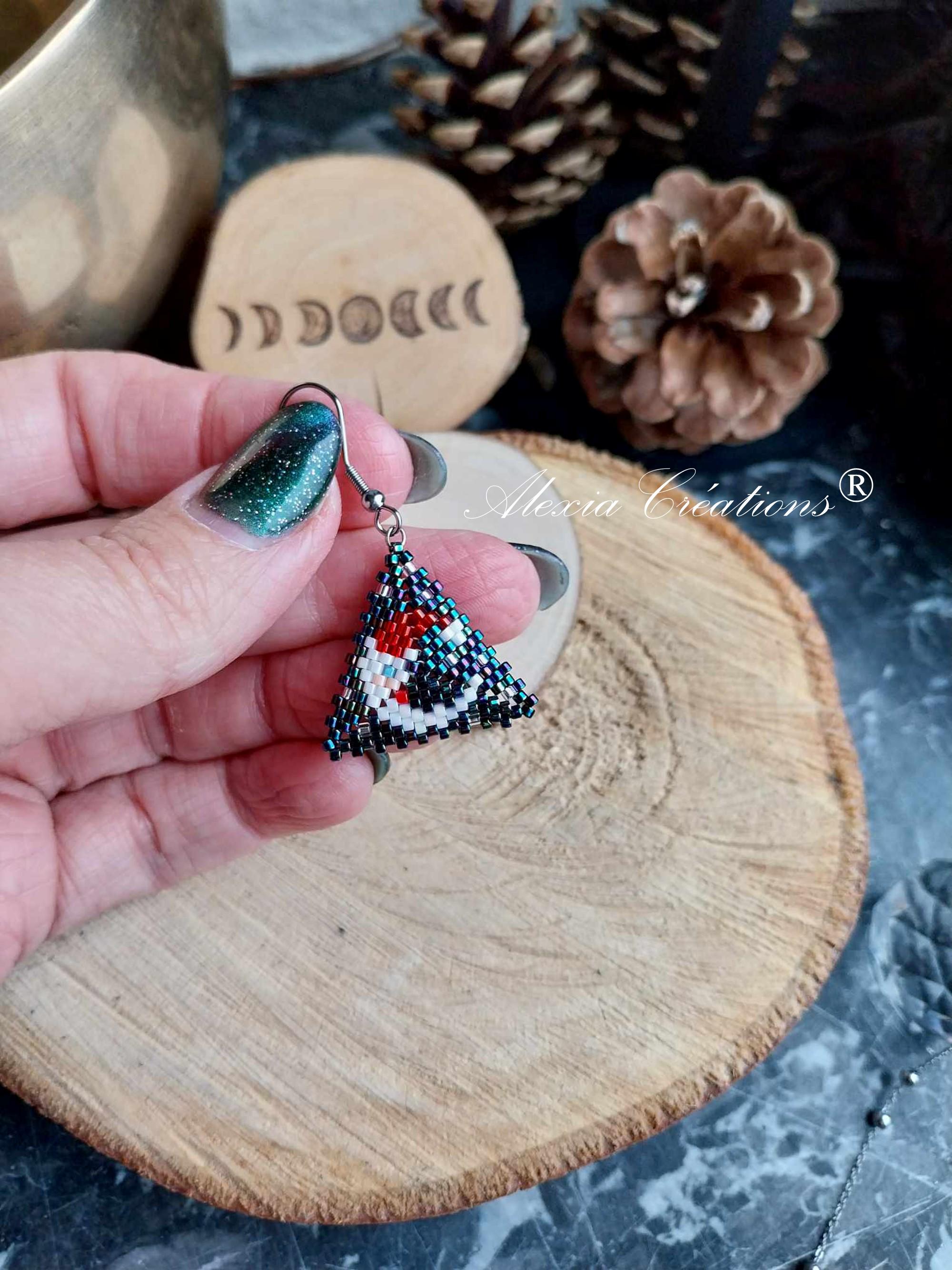 Little 3d Peyote Triangle Pattern, 11 Rows , Christmas Moon. Christmas ...