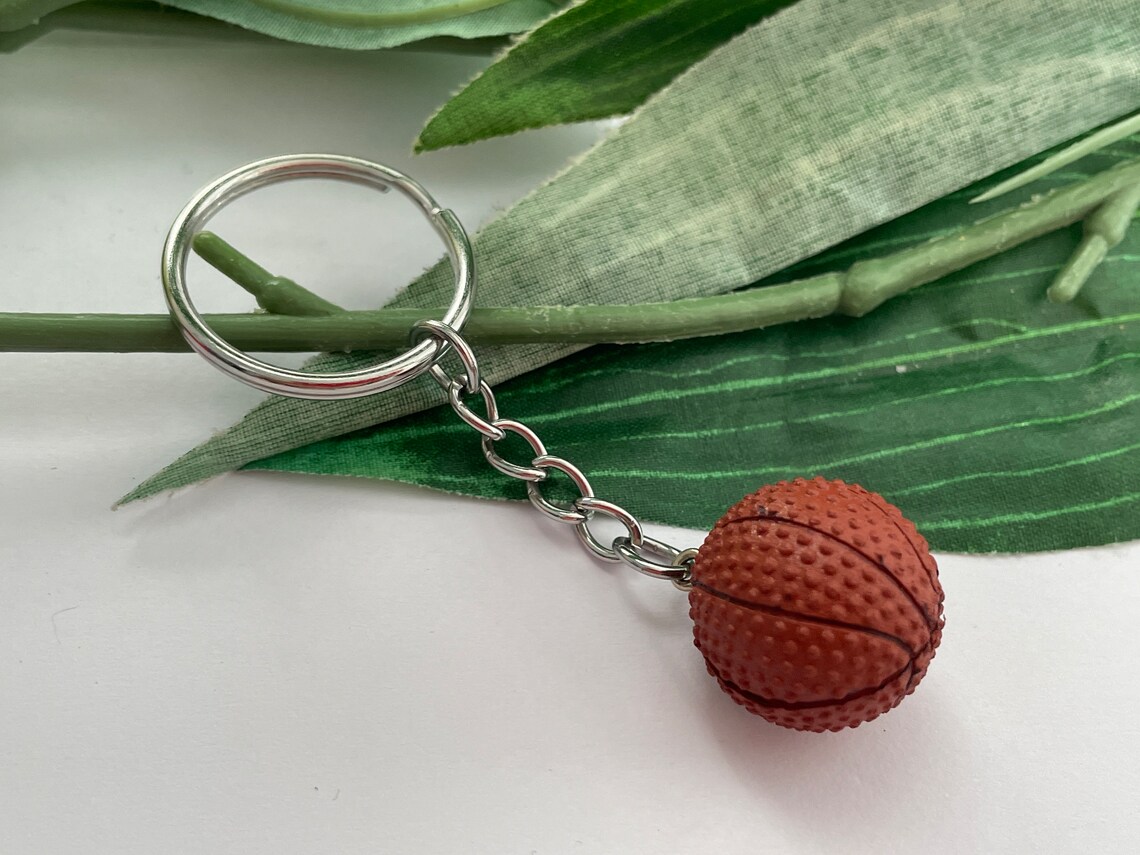 Basketball Keychain, Basketball Keyrings, Novelty Keychains, Basketball ...