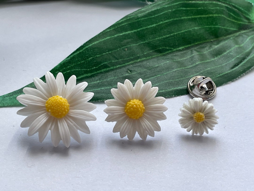 Daisy Lapel Pin, Daisy Tie Pin, Flower Lapel Pin, Sunflower Hat Pin ...