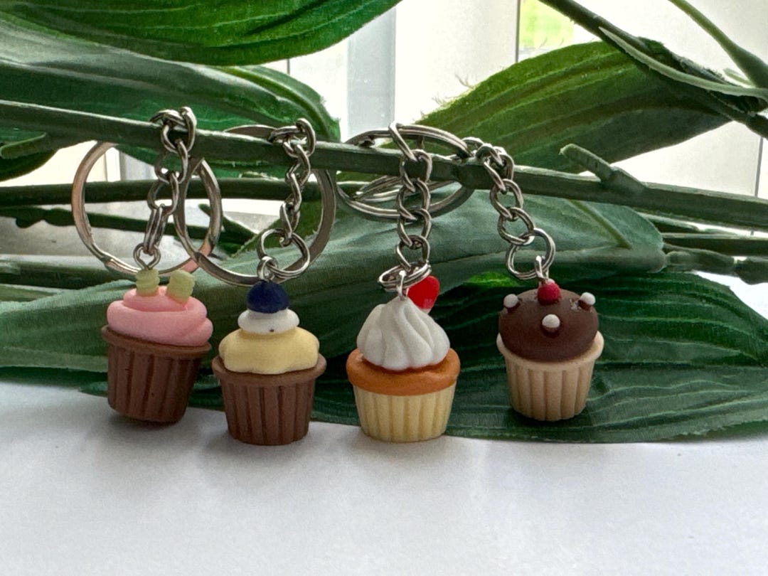 Mini Cupcake Keychains, Novelty Keychains, Cupcake Keyrings, Birthday ...