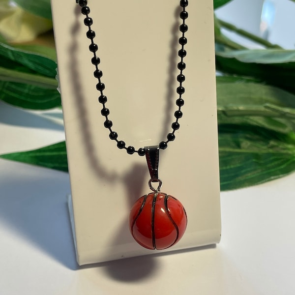 Lebron James Necklace - Etsy Sweden