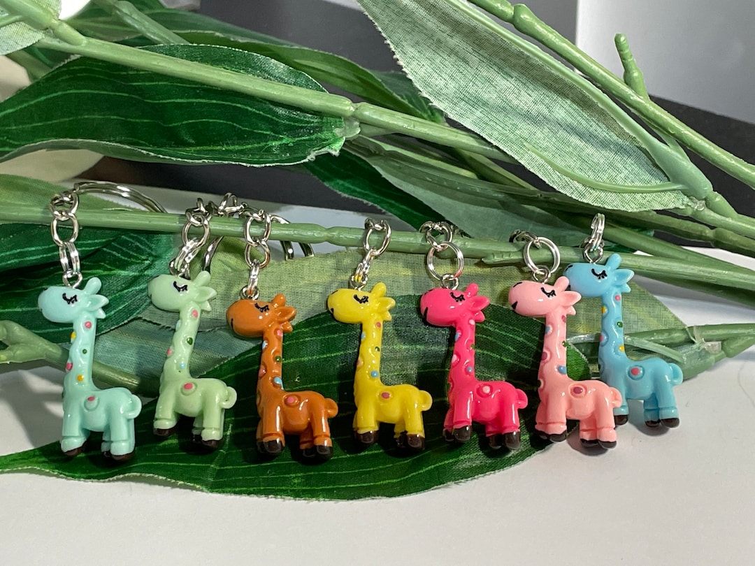 Giraffe Keychain, Novelty Keychain, Giraffe Keyrings, Christmas ...